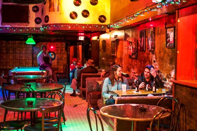 earnestine & hazel’s