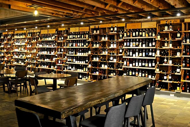 FLG Terroir: Wine Bar & Bistro