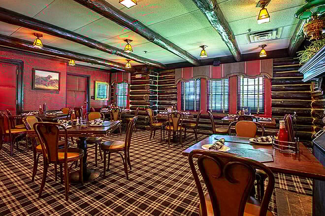 gk&rsquo;s red dog tavern