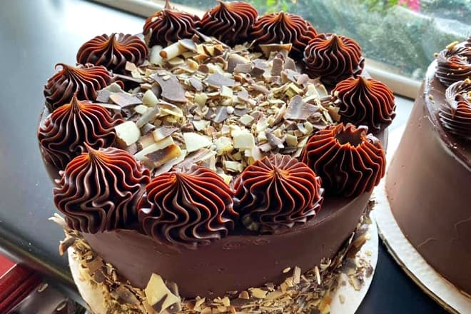 hayes barton cafe & dessertery