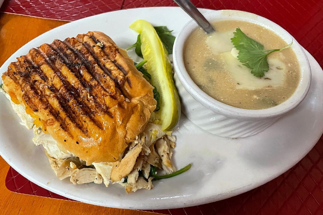 Highland Deli & Grill