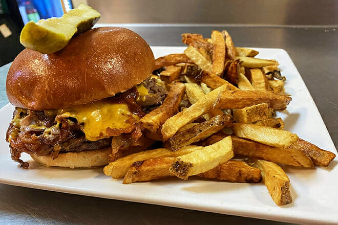 hosler&rsquo;s family restaurant