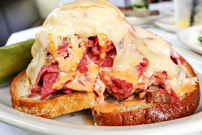 joey d&rsquo;s oak room