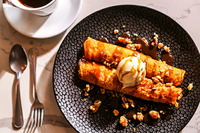 L'Ile de France &mdash; Escaz&uacute;