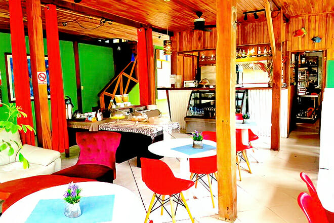 lizard king caf&eacute; &mdash; puerto viejo de talamanca