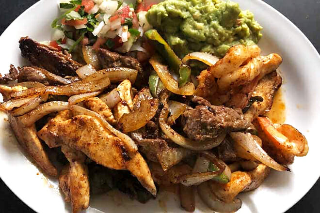 manuel&rsquo;s steakhouse