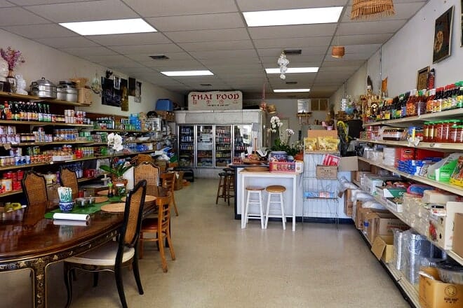 oriental food market & take-out