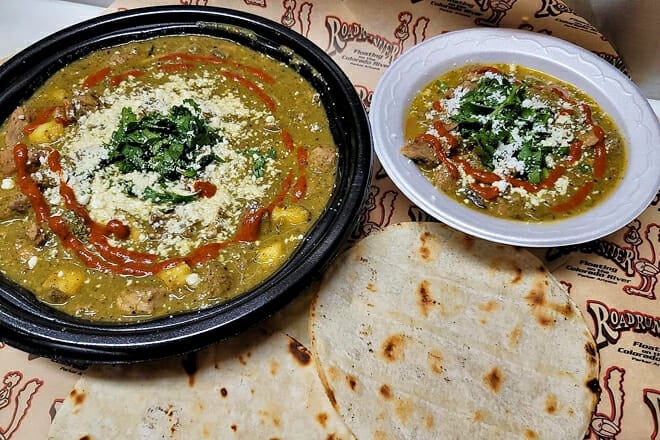 roadrunner floating dock bar and restaurant