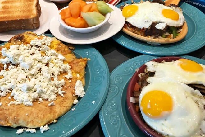 strawberry field cafe