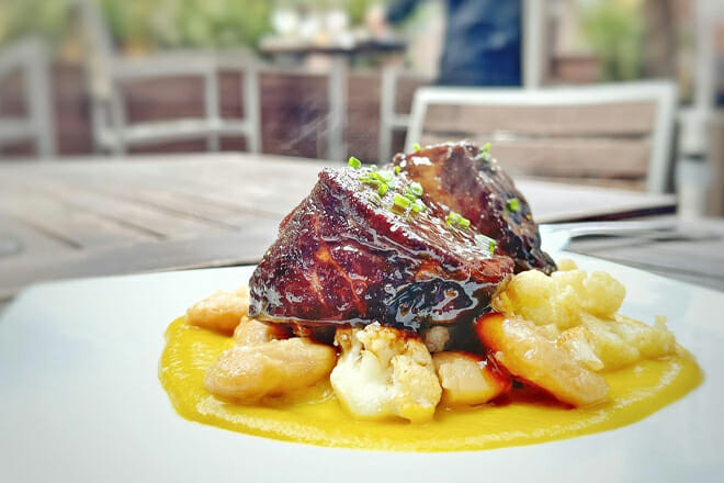 cava tapas and wine bar