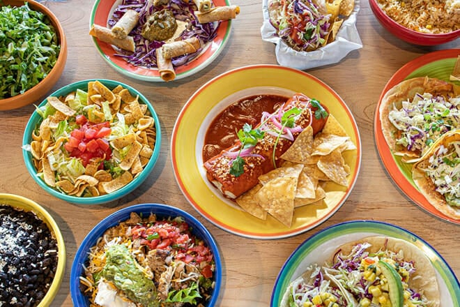 dos coyotes border cafe