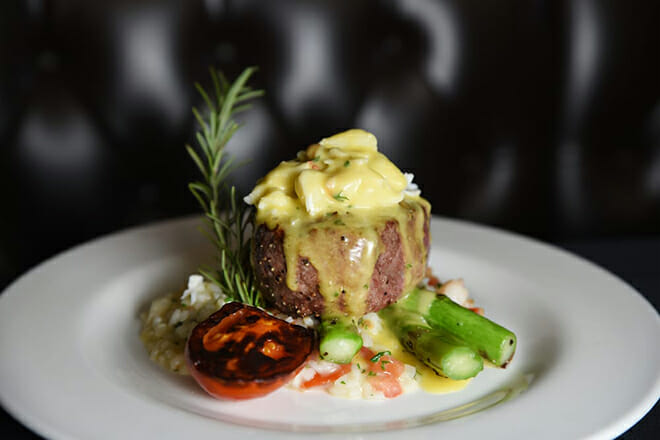 gaslight grill (permanently closed)