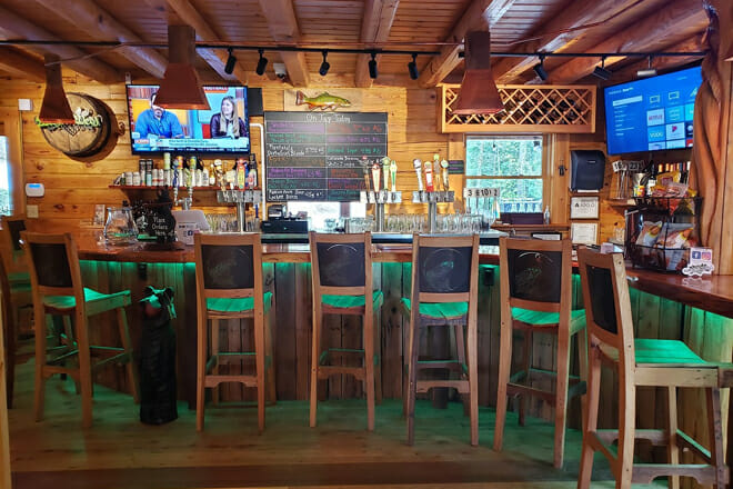 green river eddy&rsquo;s tap room