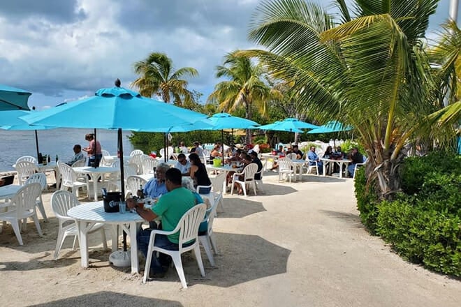 lorelei restaurant & cabana bar