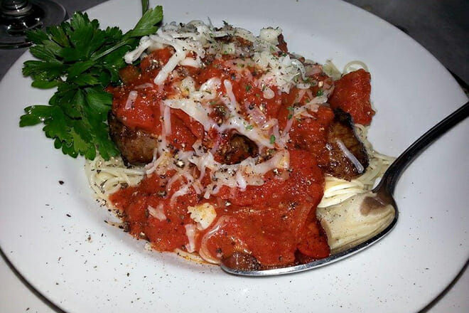 mauricios italian restaurant