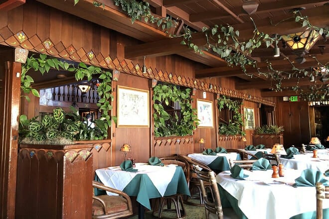 shadowbrook restaurant