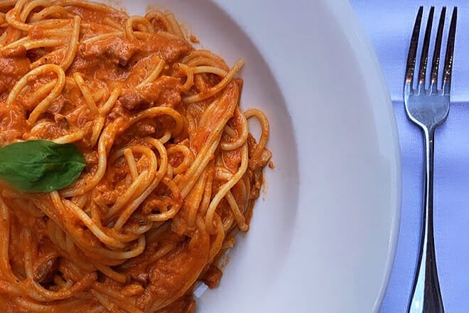 signatures restaurant