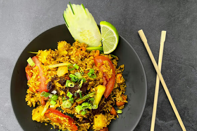 Somkit Thai And Sushi