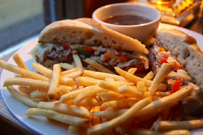 the dining cars at railroad park resort