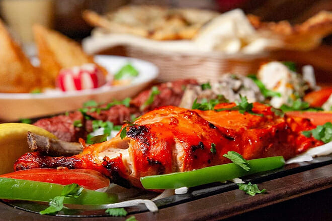 tomahawk steak, chops and seafood