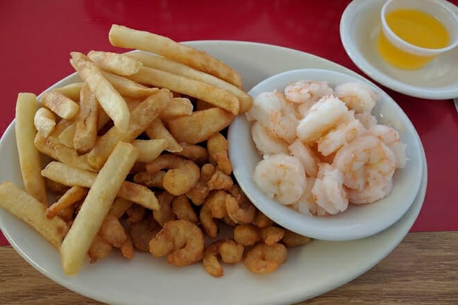 two twenty seafood restaurant