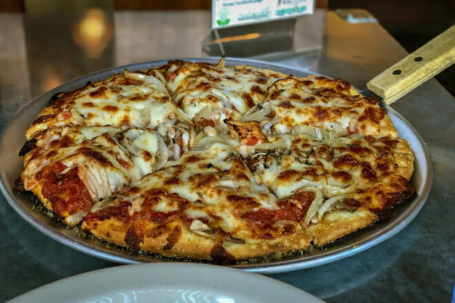 Zachary's Chicago Pizza