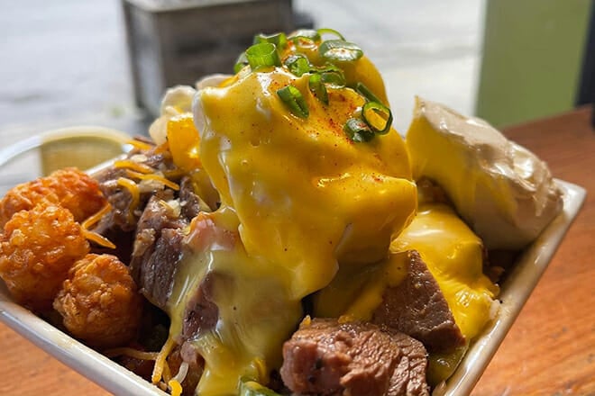 Astoria Coffee House & Bistro