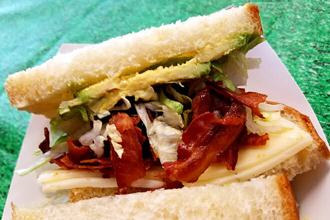 compagnos market deli