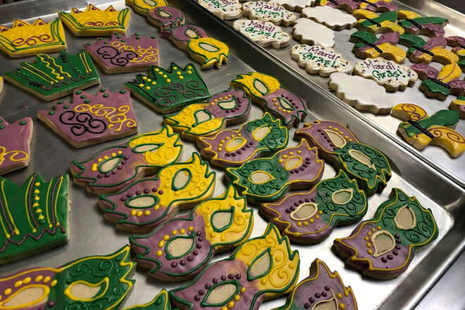 Cr&egrave;me by Sarah Ashley Bakery