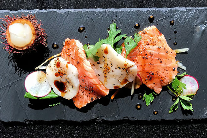 dockside bistro & wine bar