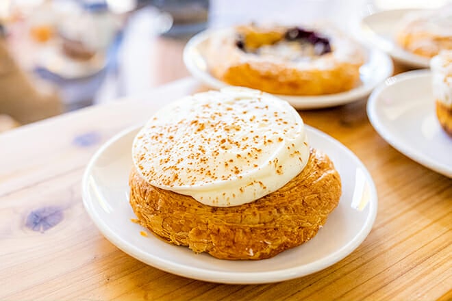 Julian's Patisserie and Caf&eacute;