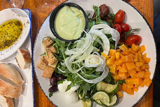 lucky bones backwater grille