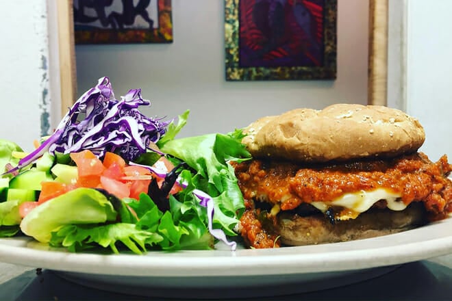 natural sisters cafe