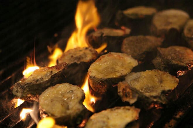 oyster pub sports bar and grill