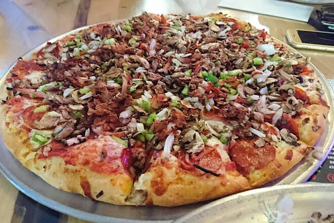 pizza plus jamestown ca