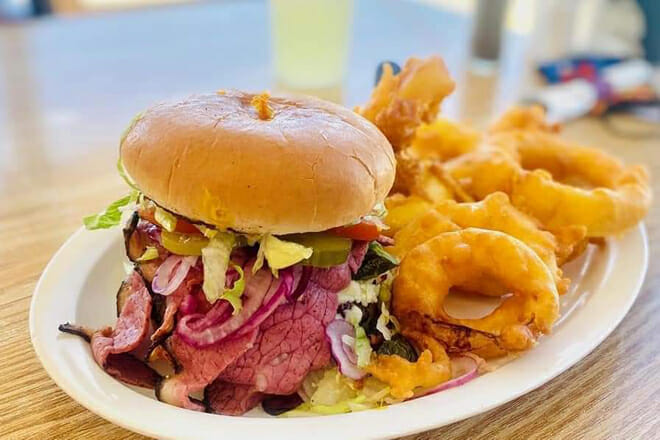 Rick's Roadside Cafe &mdash; Pinon Hills