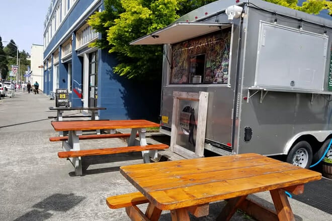 sasquatch sandwich shop