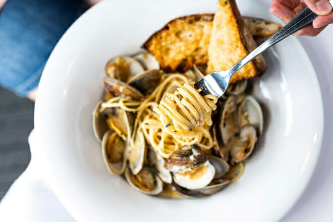 Scott's Seafood Roundhouse