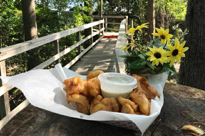 TreeHouse Bar & Grill