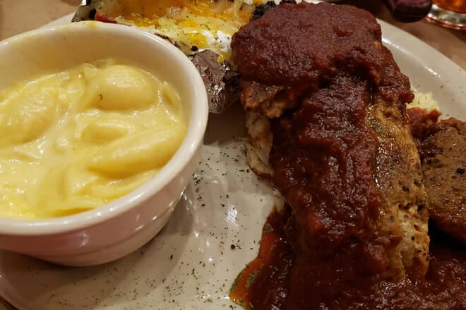 triple j chophouse & brew