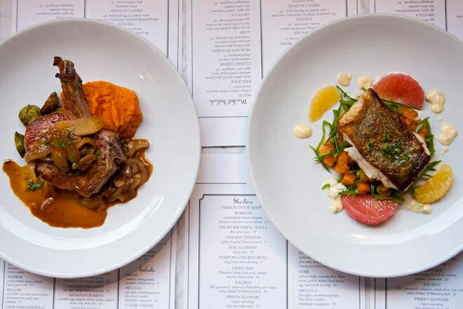 Zack's Oak Bar & Restaurant