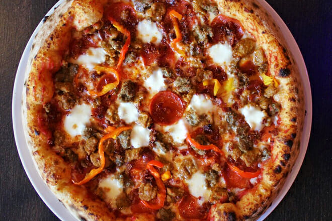 1000 Degree Neapolitan Pizzeria