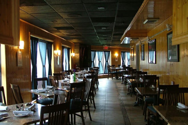 aroma mediterranean cuisine