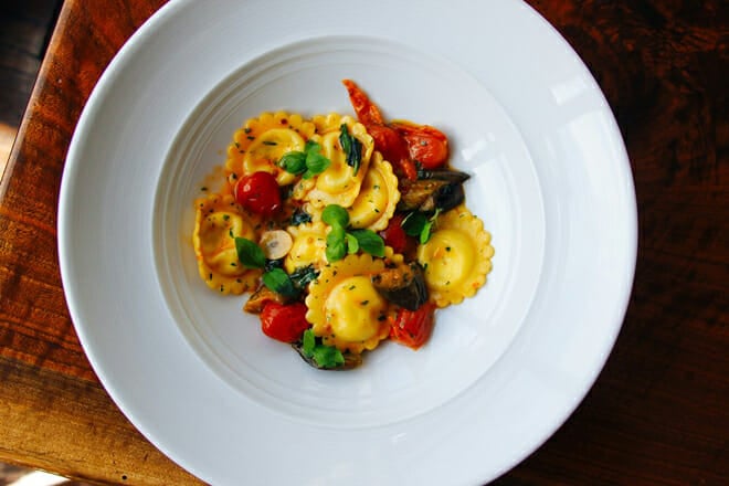 au courant regional kitchen