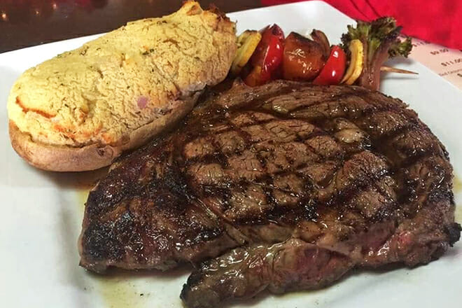 Bandana Reds Steakhouse