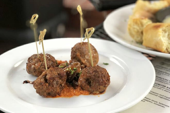 Bella Vino Wine Bar & Tapas