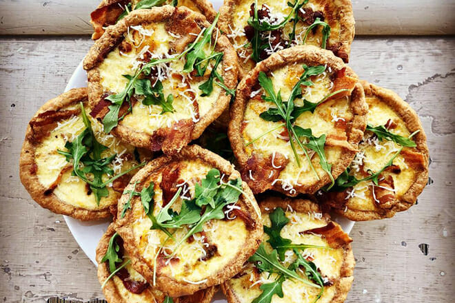 Blue Dog Bakery and Caf&eacute;