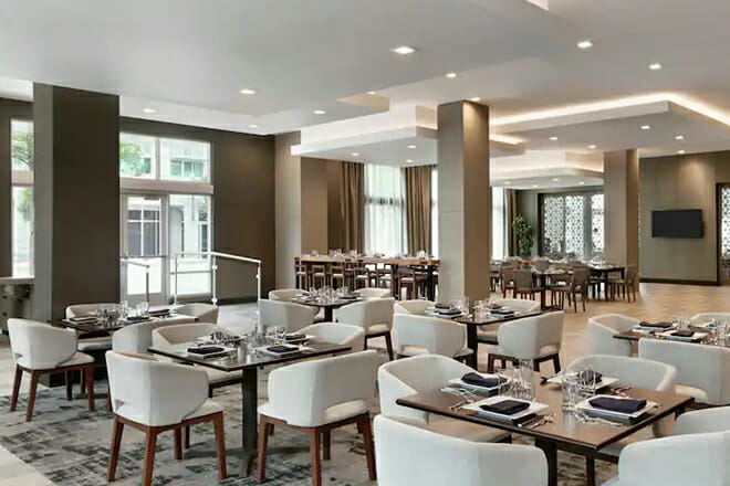 brickstones kitchen and bar