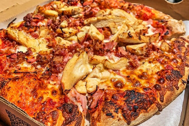 Bronco Billy's Pizza Palace