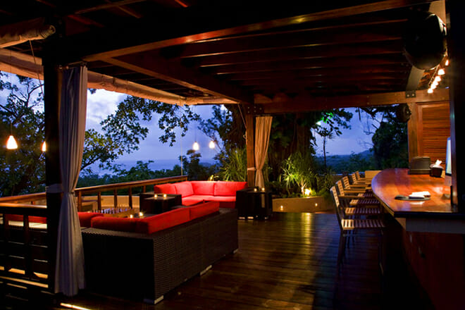 bushbar &mdash; port antonio